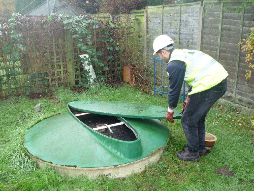 Septic Tanks In The Summer - The UK's #1 Rated for Toilet Hire & Tank ...