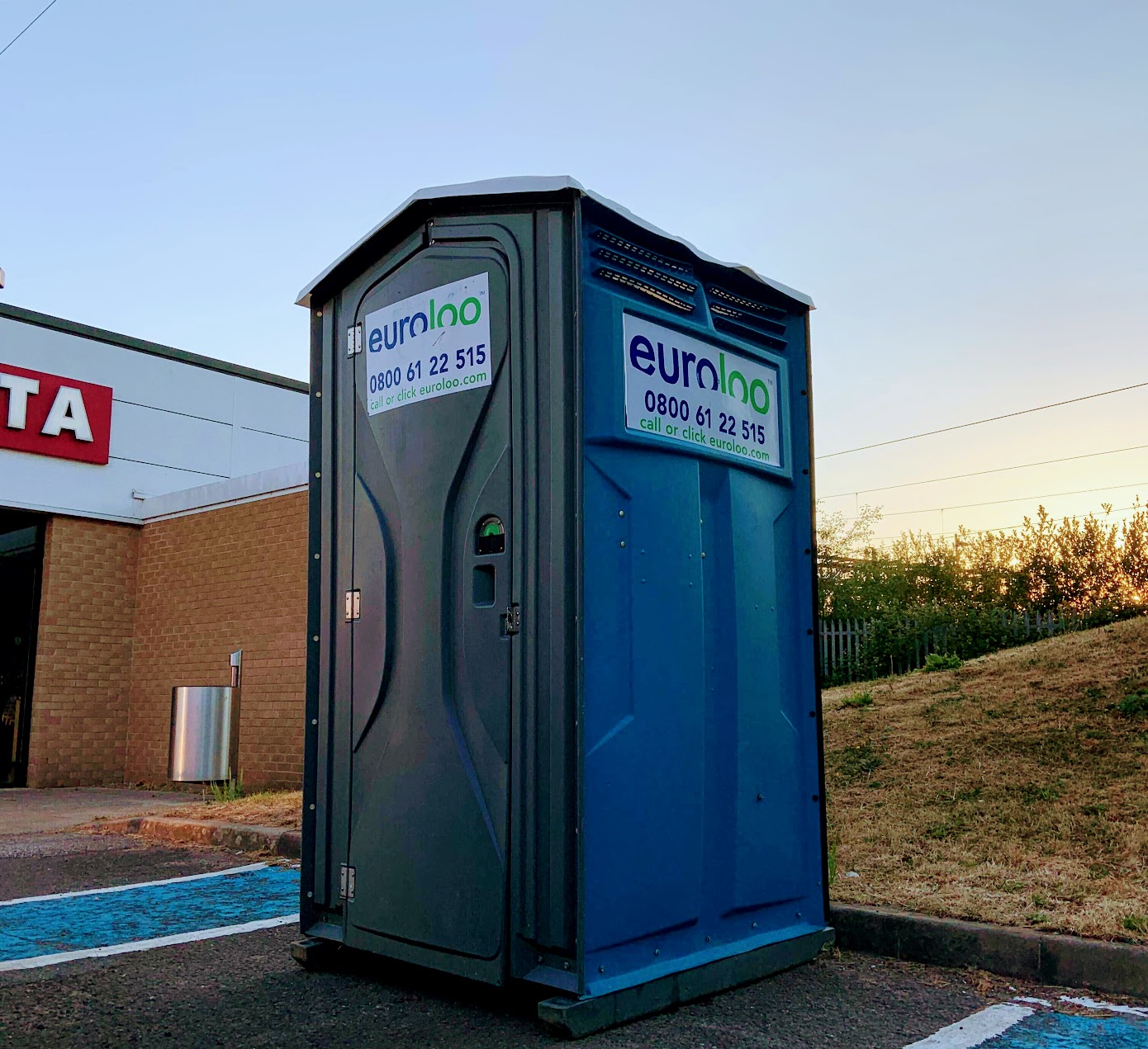 Costa Coffee toilets - Portable Toilet Hire & Welfare Unit Hire
