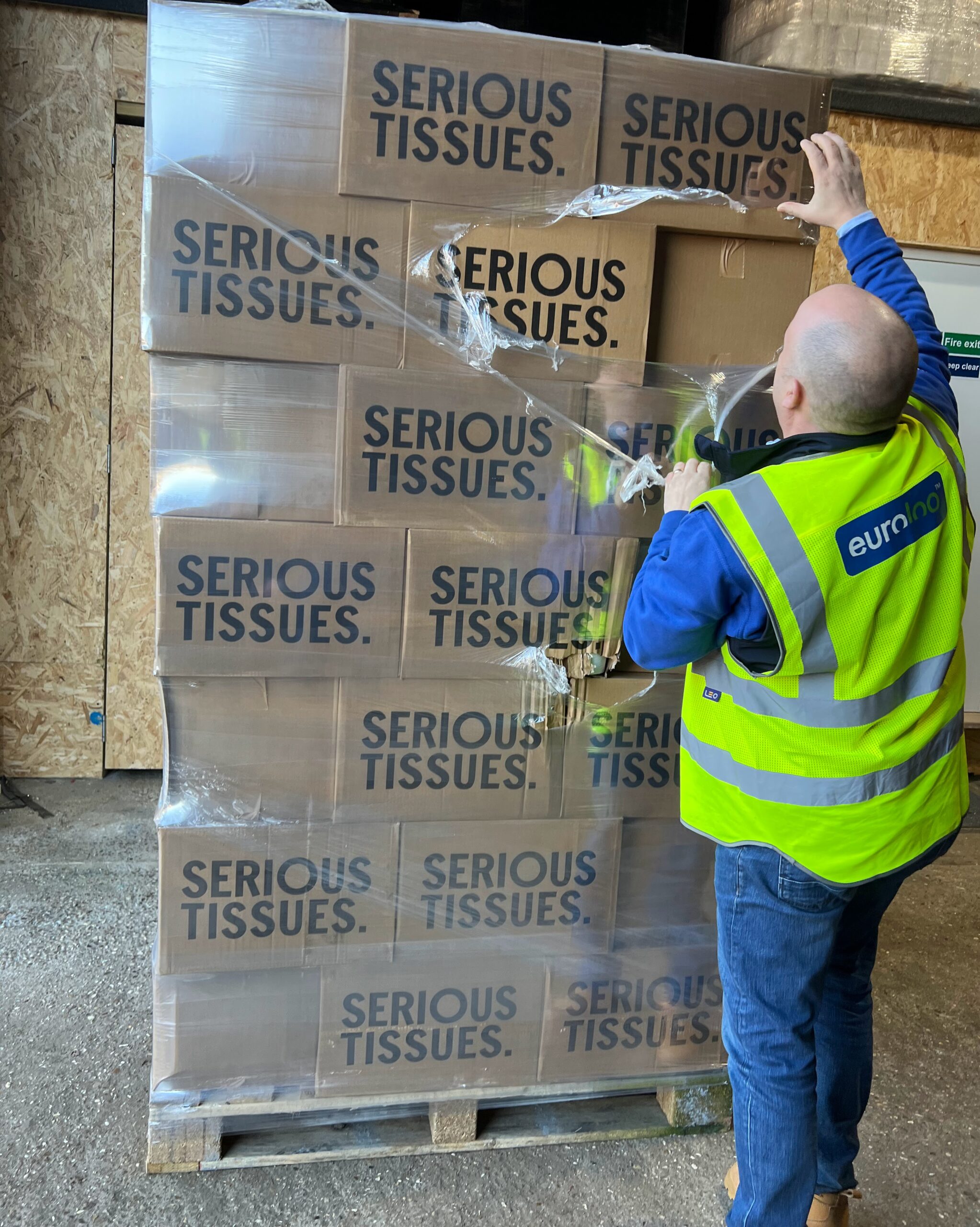 euroloo switch to carbon neutral – Sustainable toilet and welfare hire ☀️🌱🚽